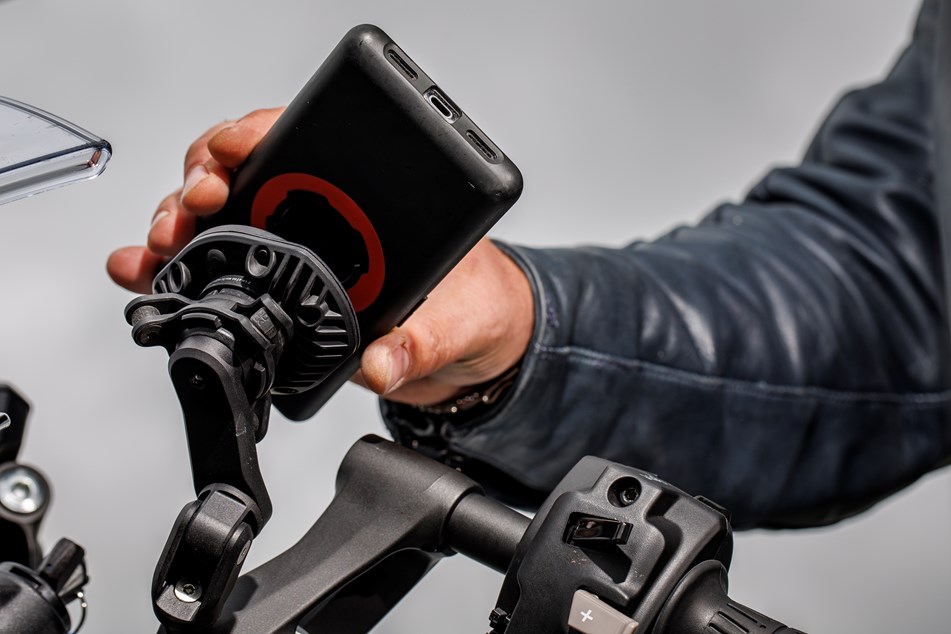 Best motorcycle sat navs and their alternatives | MCN