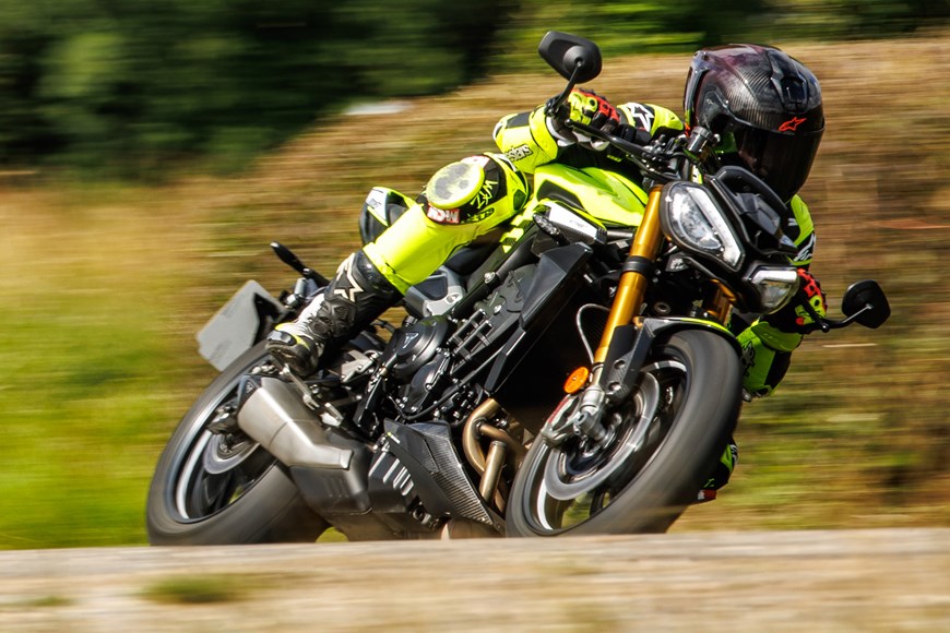 TRIUMPH STREET TRIPLE 765 MOTO2 EDITION (2023 - on) Review