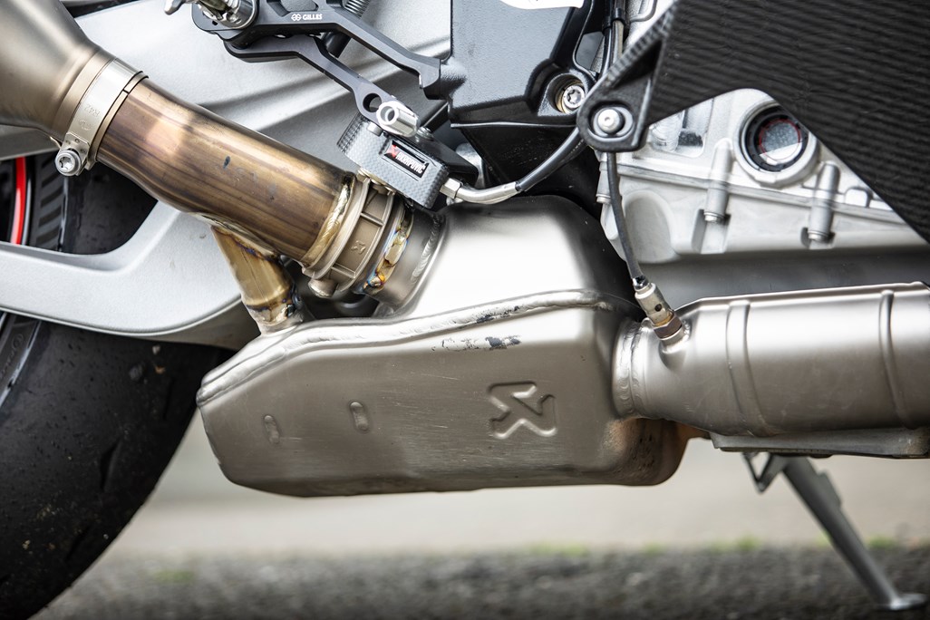 2023-2024 BMW M1000RR review: the best Bavarian superbike