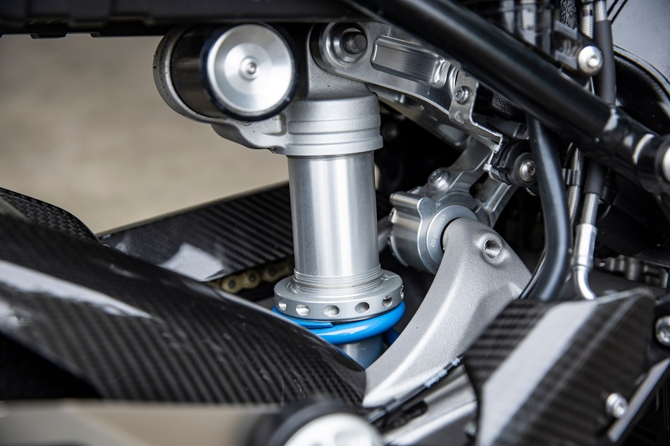 2023-2024 BMW M1000RR review: the best Bavarian superbike