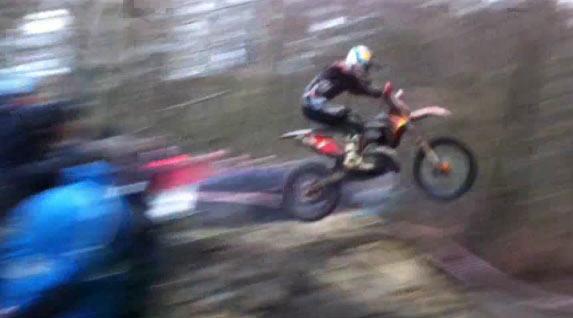Video: See David Knight's unbelievable skills at MCN Revolution