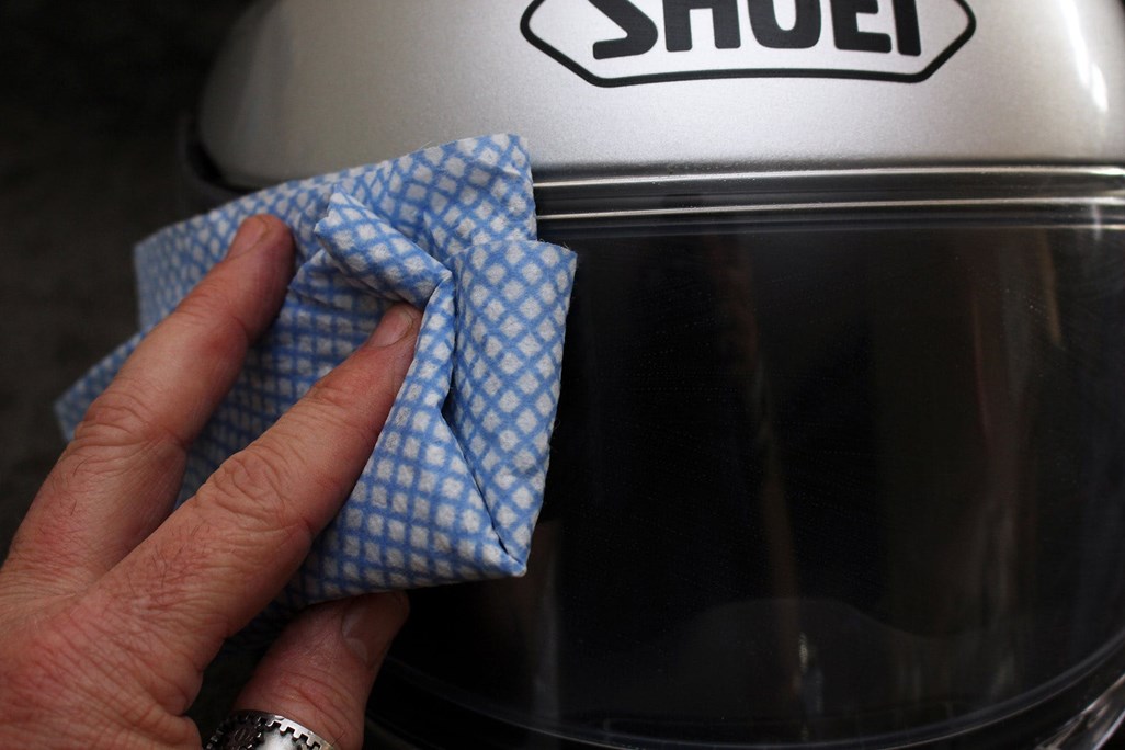 MCN's step by step how-to on cleaning your helmet in and out