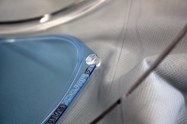 MCN's guide to fitting a Pinlock visor insert to your helmet