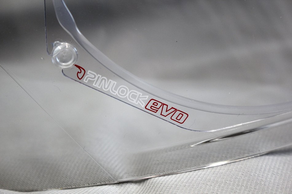 MCN's guide to fitting a Pinlock visor insert to your helmet