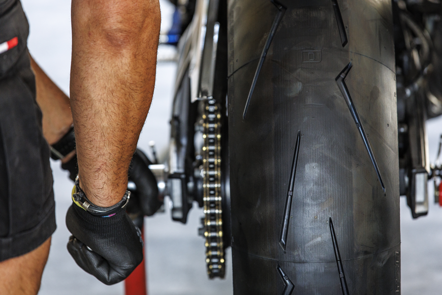 Pirelli Diablo Supercorsa V4 SP review