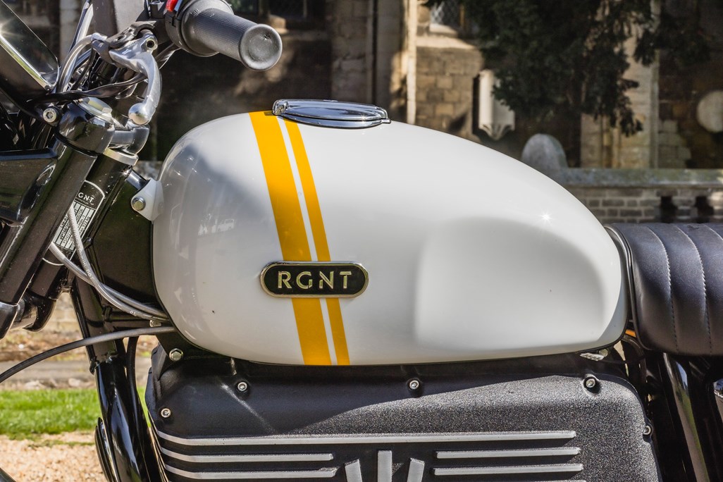 RGNT NO1 SCRAMBLER SE (2023 - on) Review