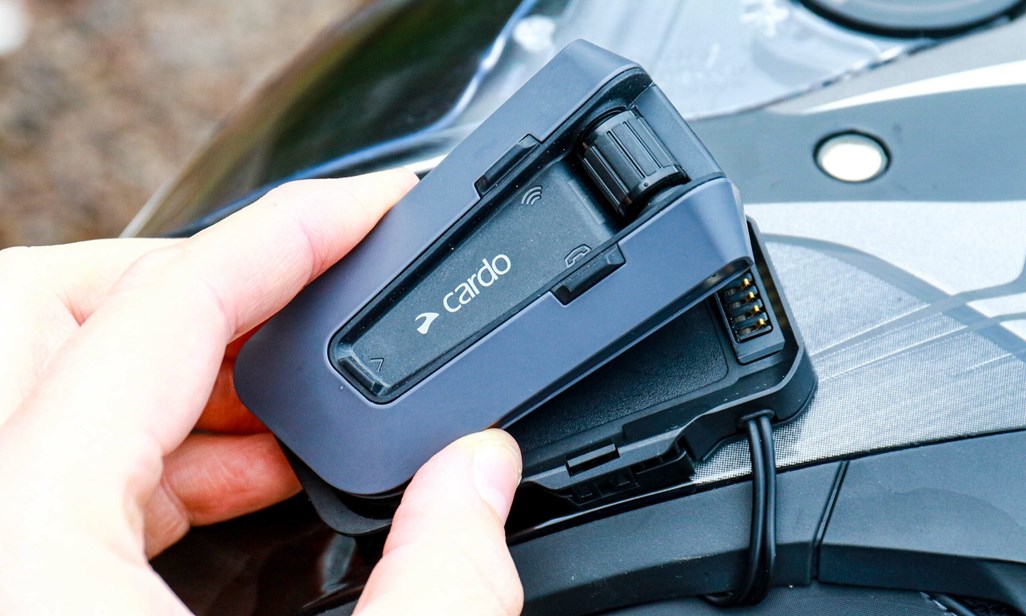 Cardo Packtalk Edge review: king of comms?