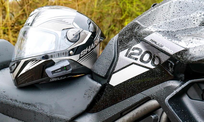 Cardo Packtalk Edge review: king of comms?