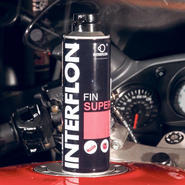 Best motorcycle chain lubes tried and tested | Save