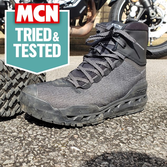 Best motorcycle boots as chosen by MCN | Think on your feet