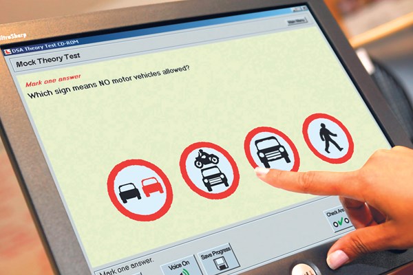 How to pass the UK motorcycle theory test