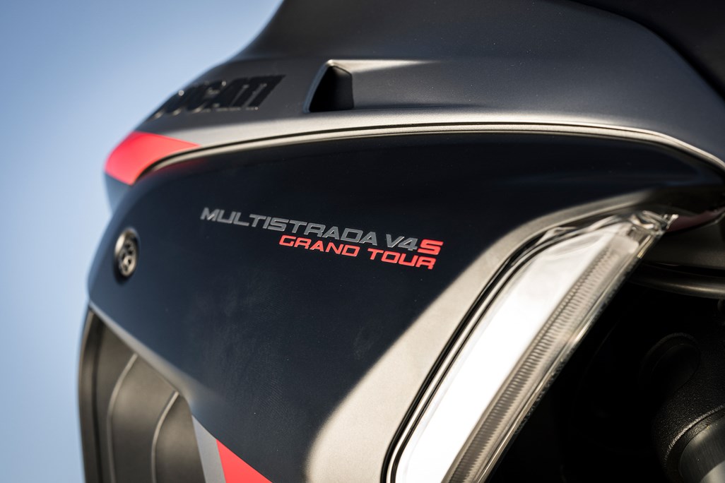 DUCATI MULTISTRADA V4S GRAND TOUR (2024 - on) Review