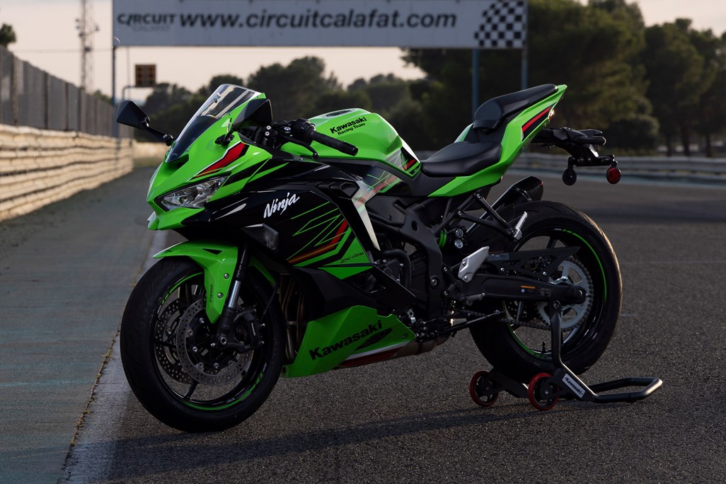 KAWASAKI ZX-4RR (2024 - on) Review