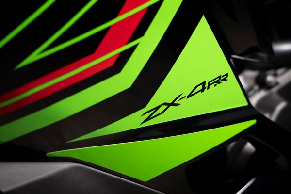 KAWASAKI ZX-4RR (2024 - on) Review