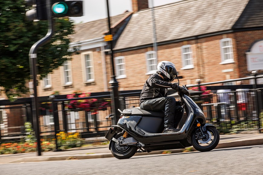 SEGWAY E300SE (2023 - on) Review | MCN