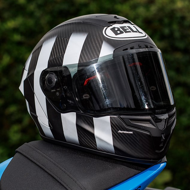 Racer with a day job: Bell Race Star DLX Flex review