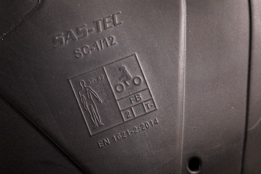 A guide to motorcycle safety standards, CE ratings explained