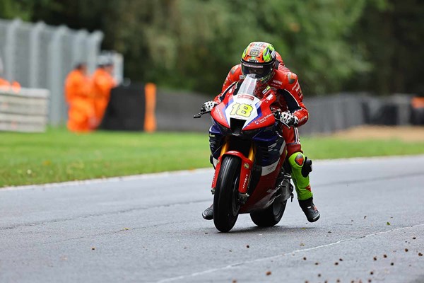 BSB Q&A: Andrew Irwin stays with Honda for 2024