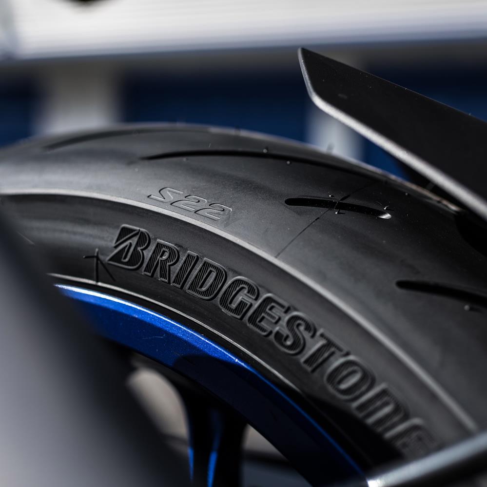 Bridgestone S22 tyre review