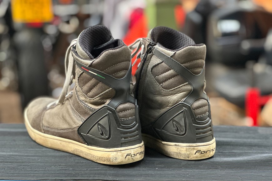 Forma Hyper Dry boots review | Up your street cred for miles