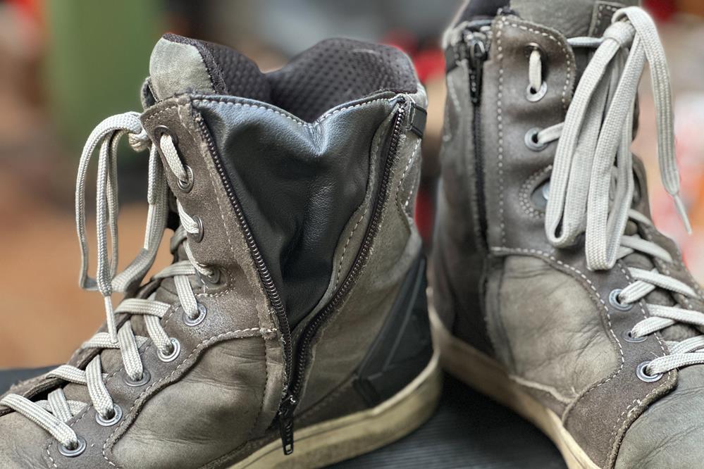 Forma Hyper Dry boots review | Up your street cred for miles