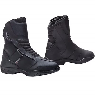RST Axiom Mid CE touring boot review | 3000 miles on test