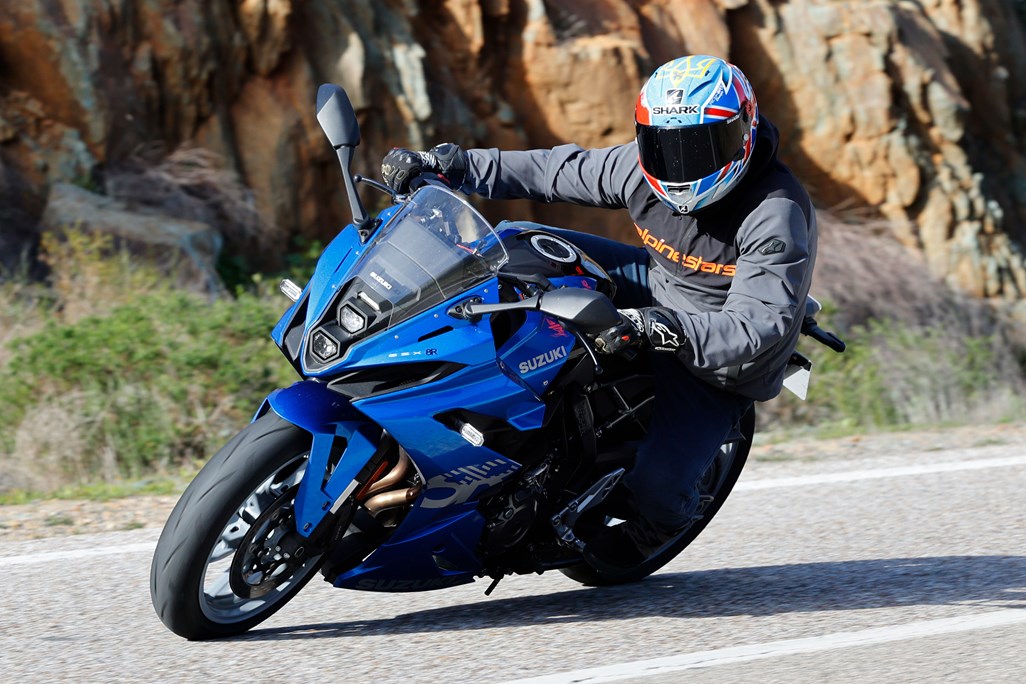 2024 Suzuki GSX-8R review | Comfy, but a proper sportsbike?