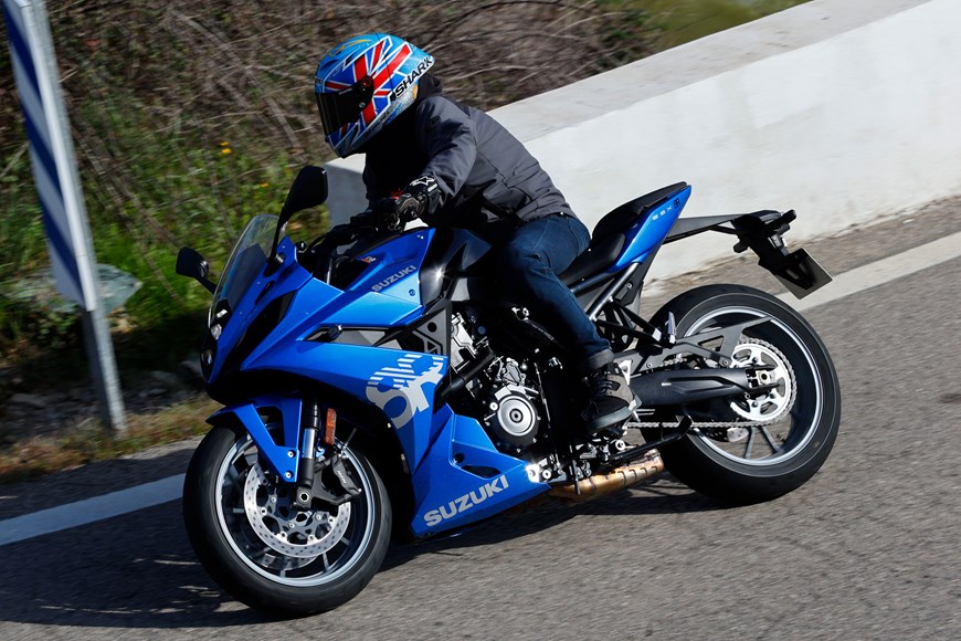 2024 Suzuki GSX-8R review | Comfy, but a proper sportsbike?