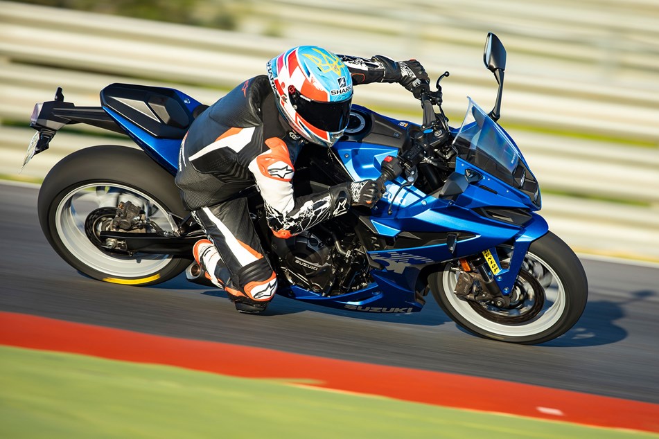 2024 Suzuki GSX-8R review | Comfy, but a proper sportsbike?