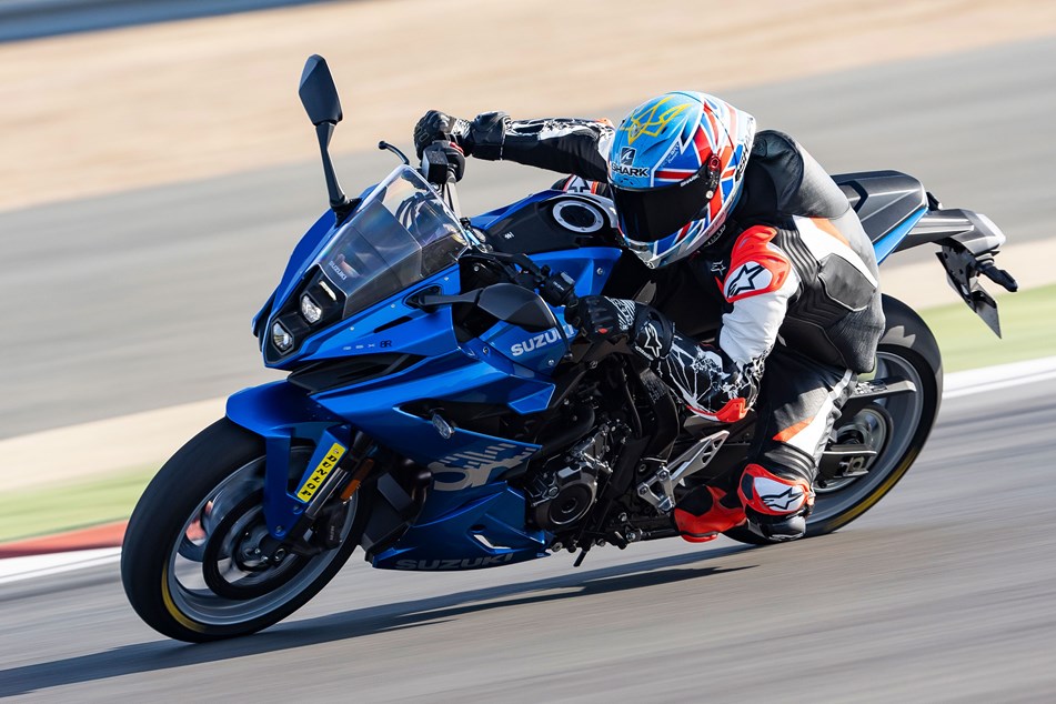 2024 Suzuki GSX-8R review | Comfy, but a proper sportsbike?