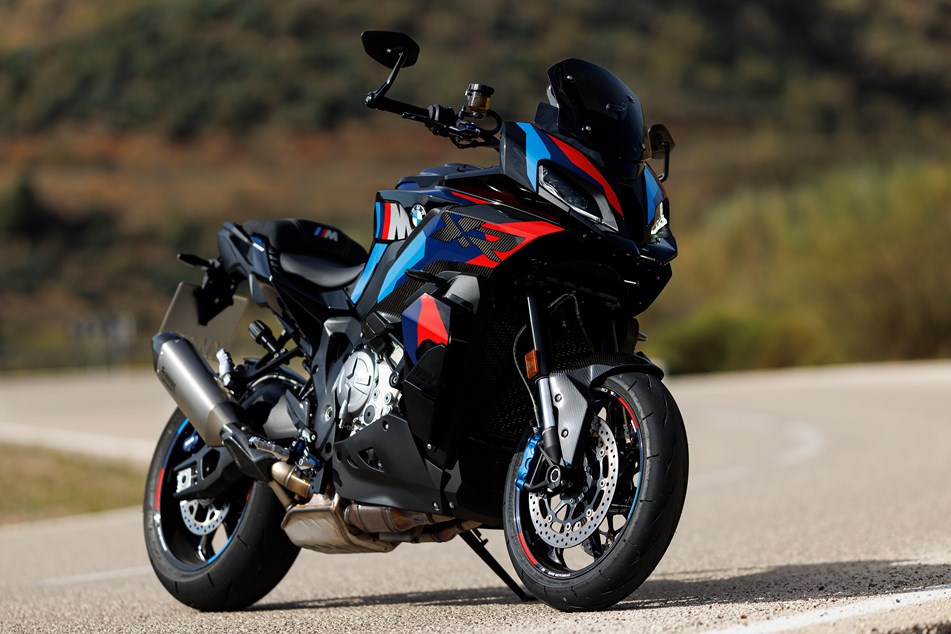 2024 BMW M1000XR review | Superbike power and handling, touring refinements