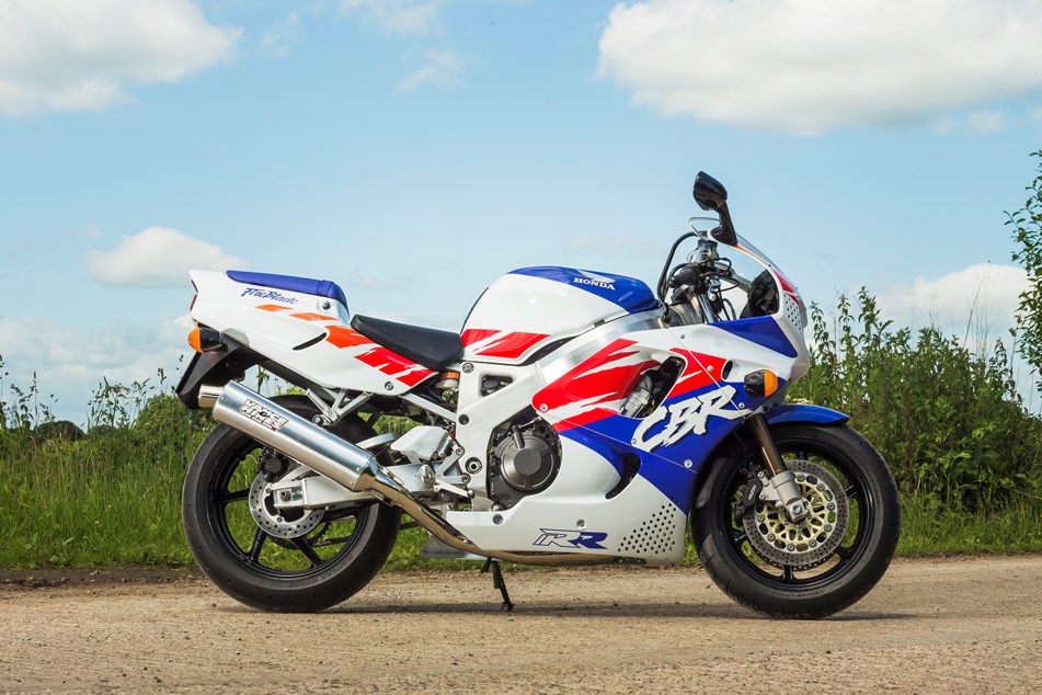 Expert guide to buying used old-school sportsbikes