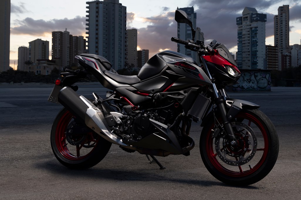 2024 Kawasaki Z500 review | versatile A2-ready naked roadster