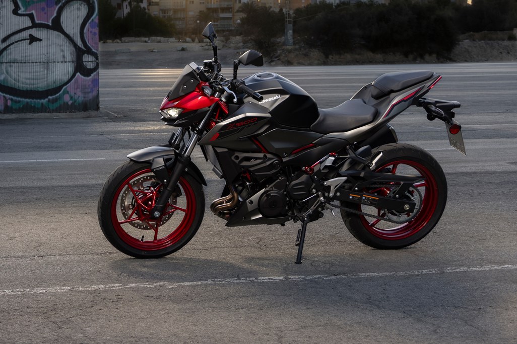 2024 Kawasaki Z500 review | versatile A2-ready naked roadster