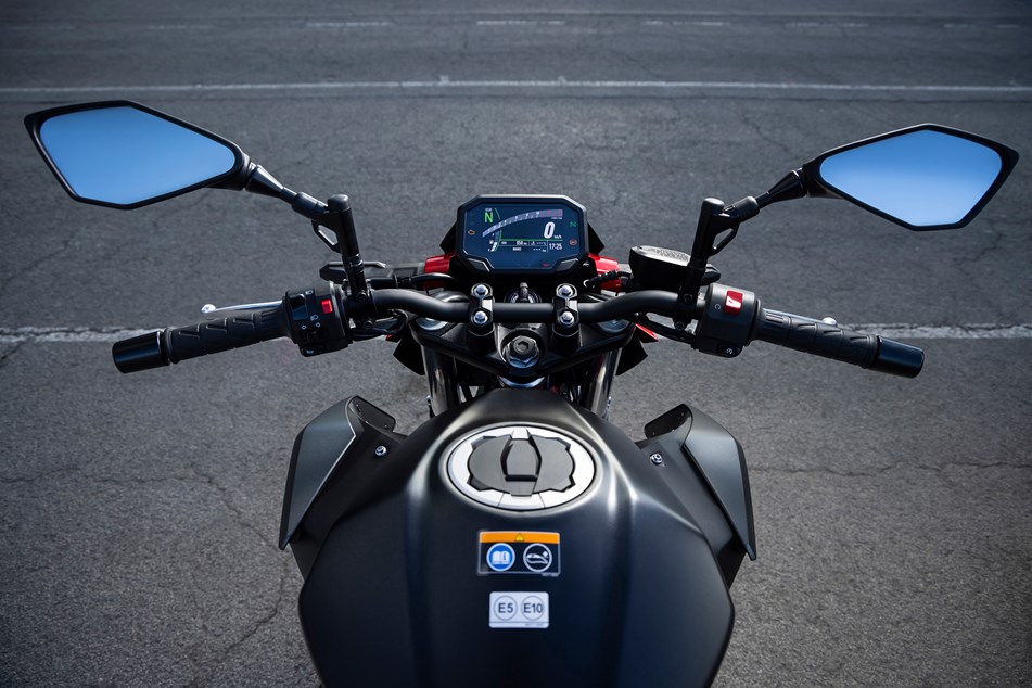 2024 Kawasaki Z500 review | versatile A2-ready naked roadster