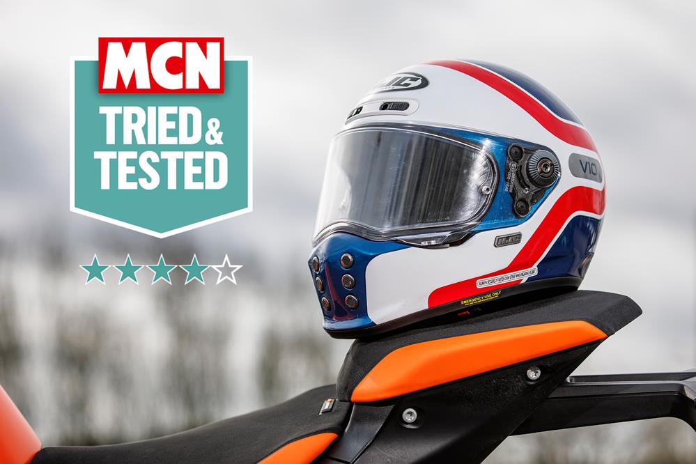 Motorcycle helmet buying guide from the experts