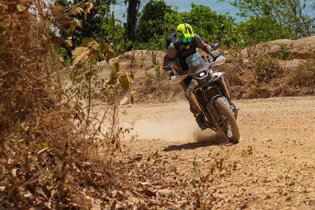 2024 CFMOTO 450MT review - capable mini Ténéré for far less