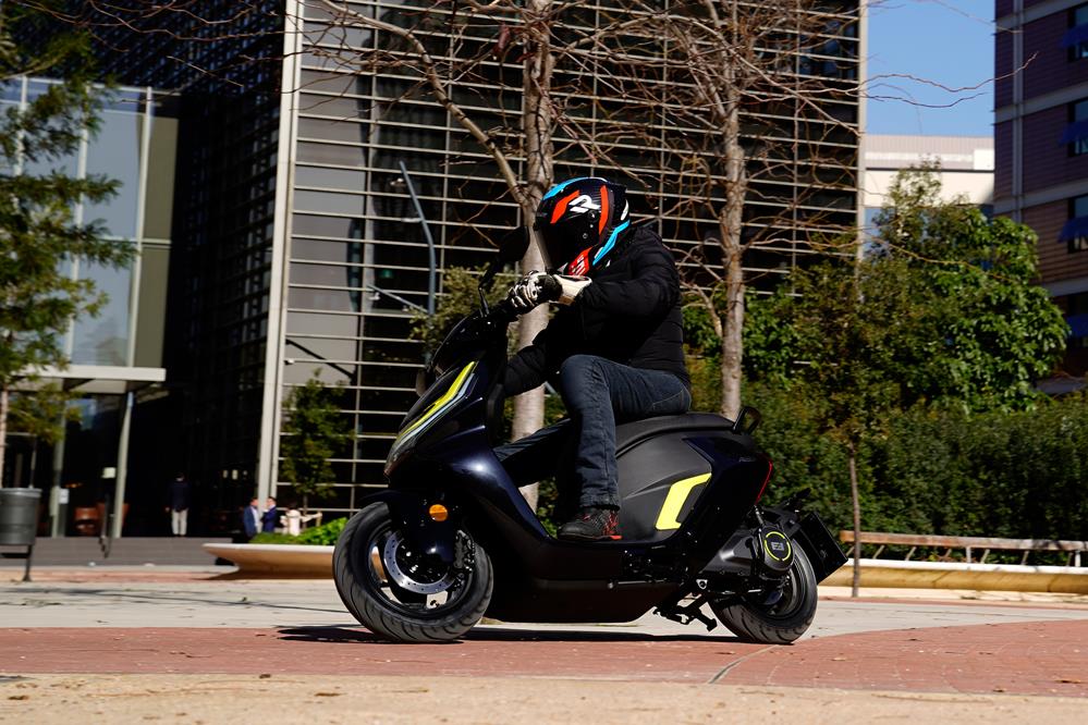 Zeeho electric scooters and mopeds heading to the UK
