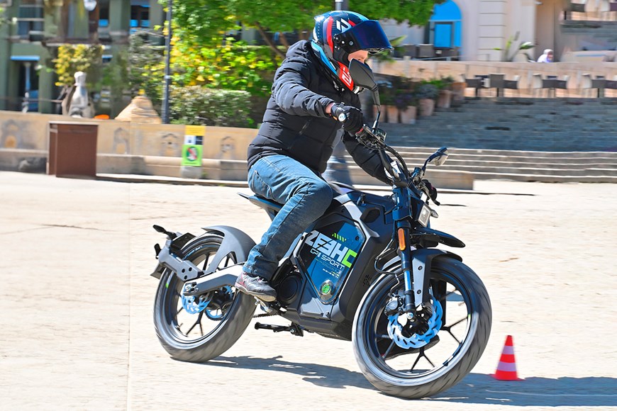 Sub-£3000 Zeeho City Sport electric supermoto tested