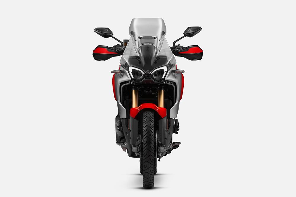 MV Agusta introduce Enduro Veloce middleweight adventure bike