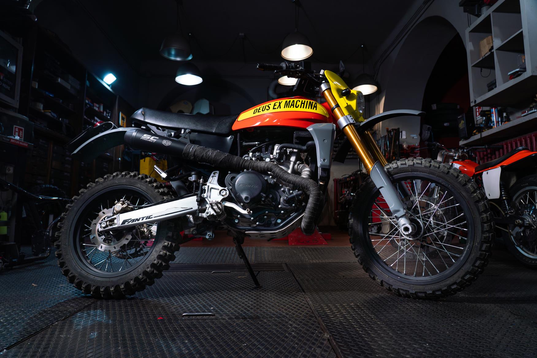 Custom Deus Ex Machina bike auction comes to a close