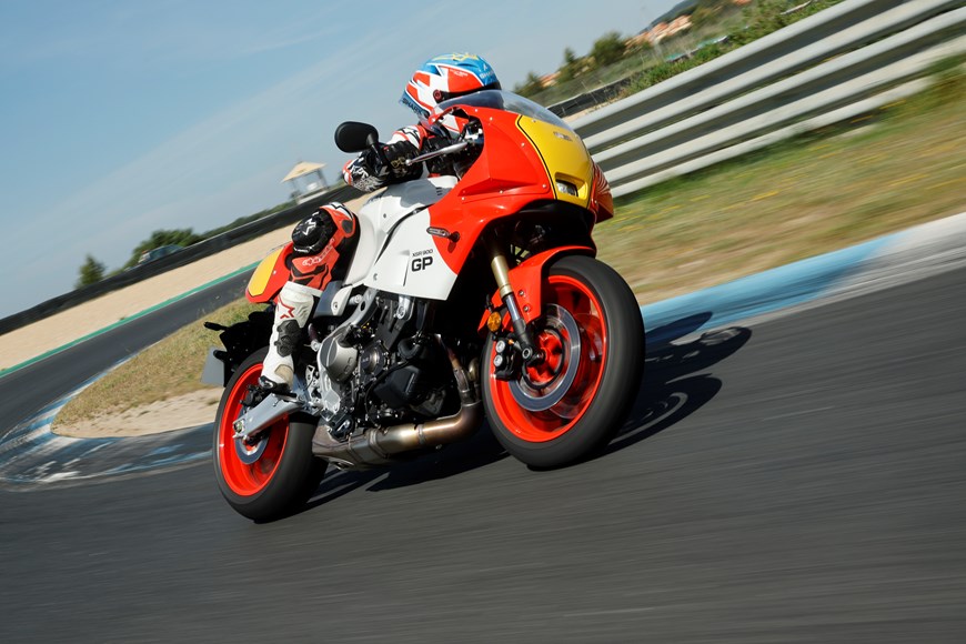 2024 Yamaha XSR900 GP Review | performance and nostalgia