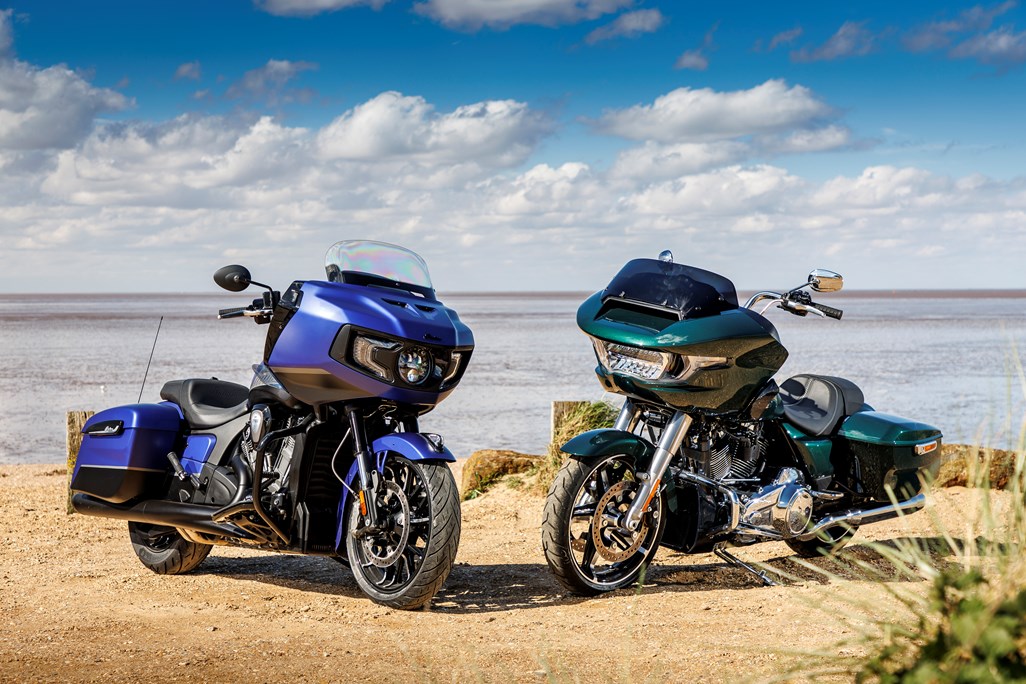 Indian Challenger Dark Horse vs Harley-Davidson Road Glide