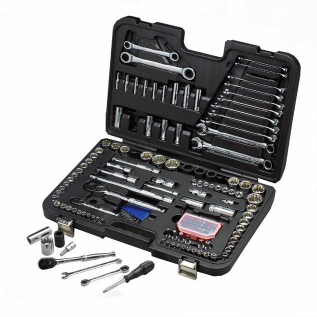 Ultimate xmas: Halfords Advanced Professional 150 piece socket/ratchet set
