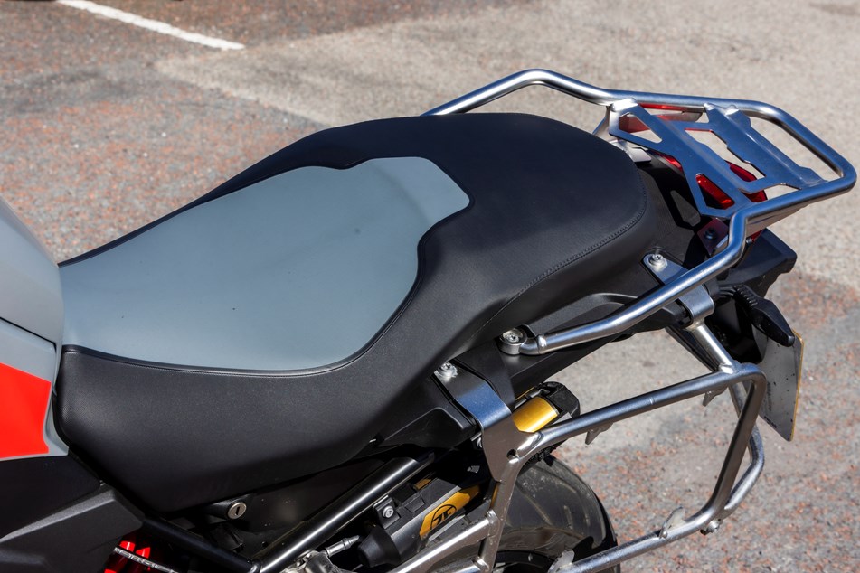 BMW F900GS Adventure vs Triumph Tiger 900 Rally Pro