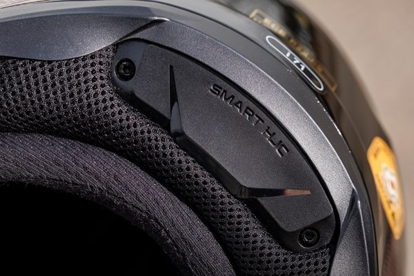 HJC i71 helmet | Comfortable and surprisingly good value