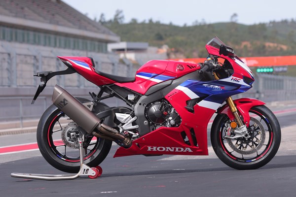 2024 Honda CBR1000RR-R Fireblade SP review | Sharpest yet