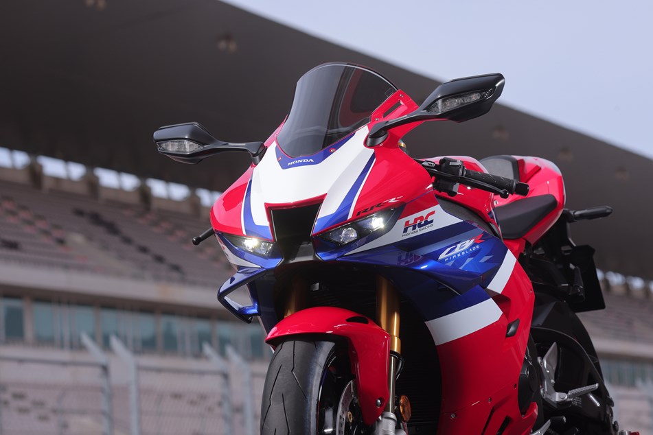 2024 Honda CBR1000RR-R Fireblade SP review | Sharpest yet