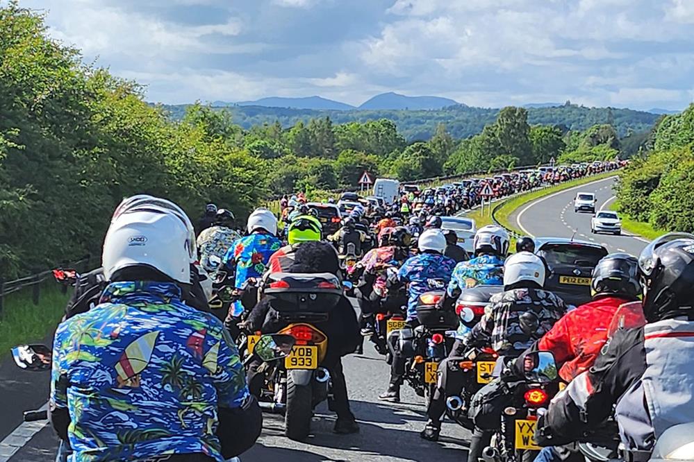 Thousands of bikers ride out in massive Dave Myers tribute