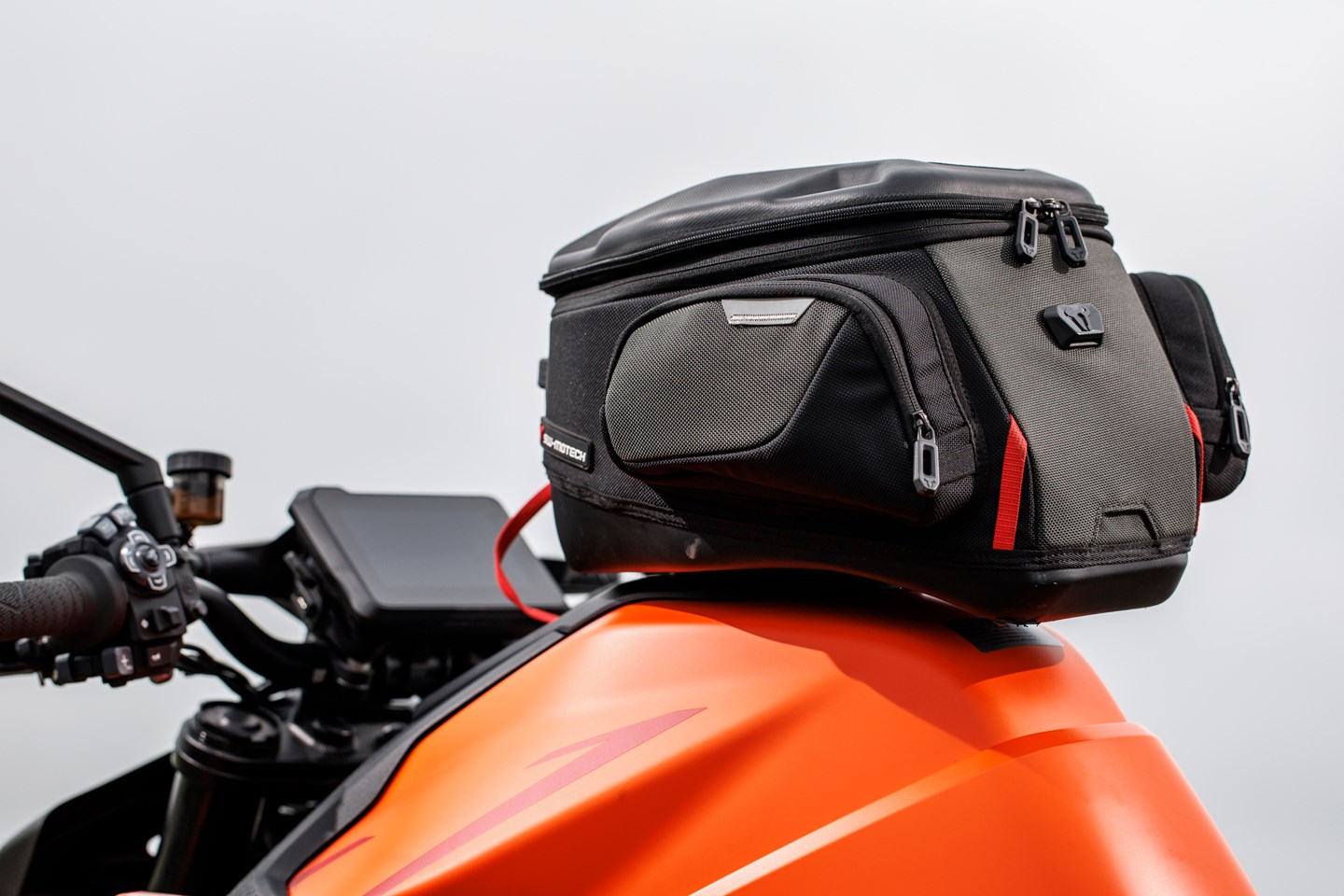 SW Motech Pro City tank bag | Easy, quality luggage